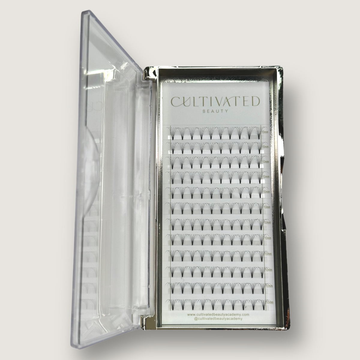 PRE-MADE VOLUME FANS – Cultivated Beauty